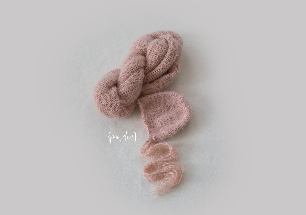 {BLUSH} fuzzy wrap set – Art My Blanket